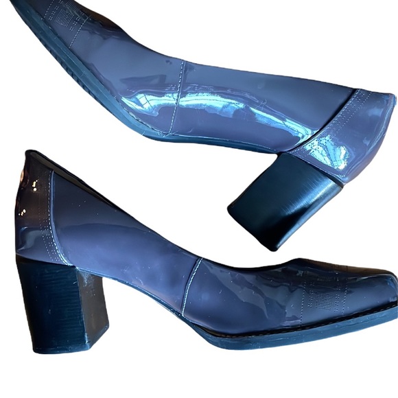 Clarks | Shoes | Clarks Artisan Tarah Sofia Plum Block Heel Comfort ...